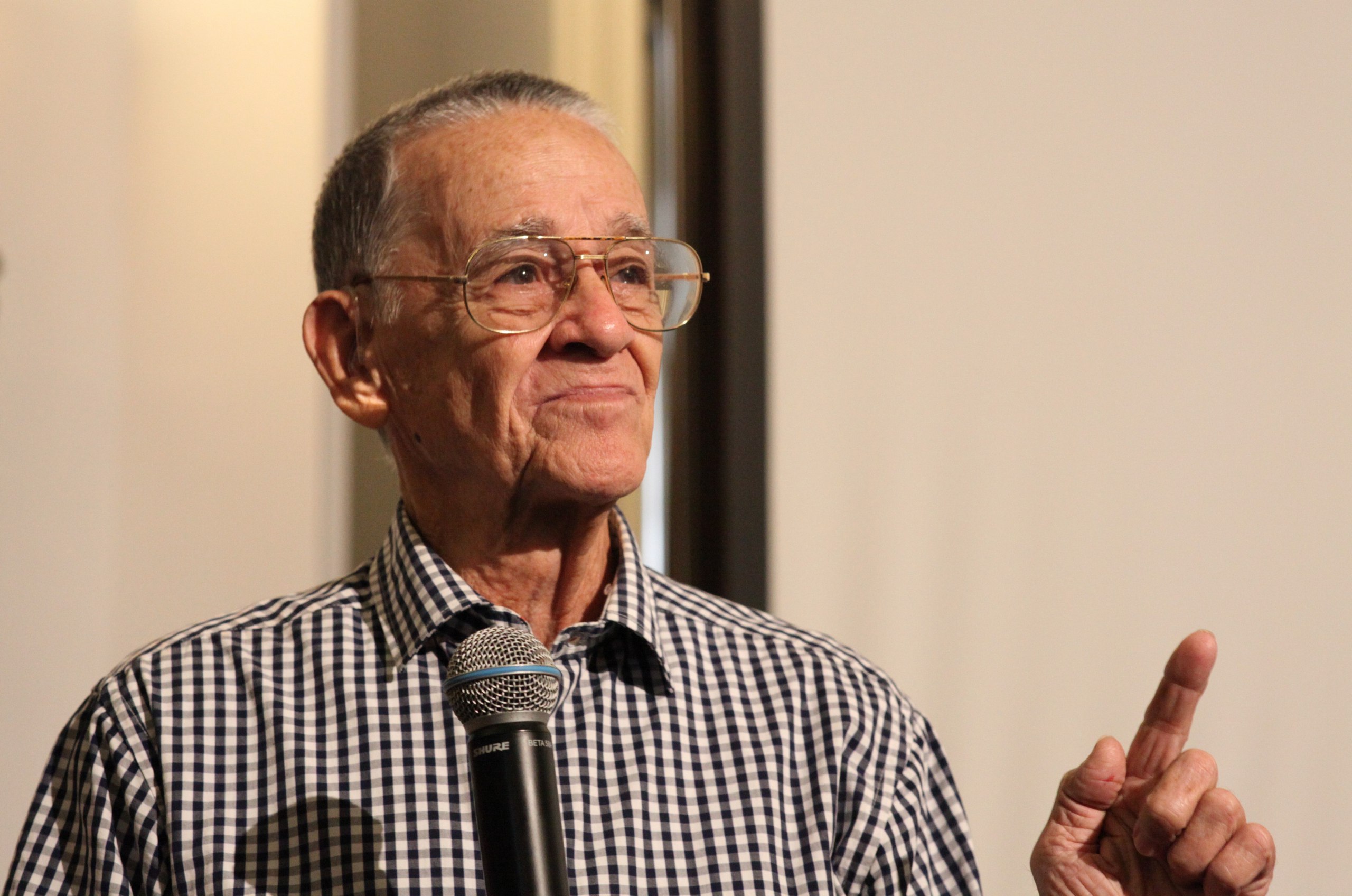 Premier del documental «Revolución. José Alberto León Lima. El chofer y ...